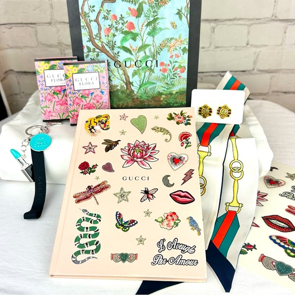 Gucci | Bags | Gucci Notebook Gift Set With Twilly Scarf Bag Stickers ...